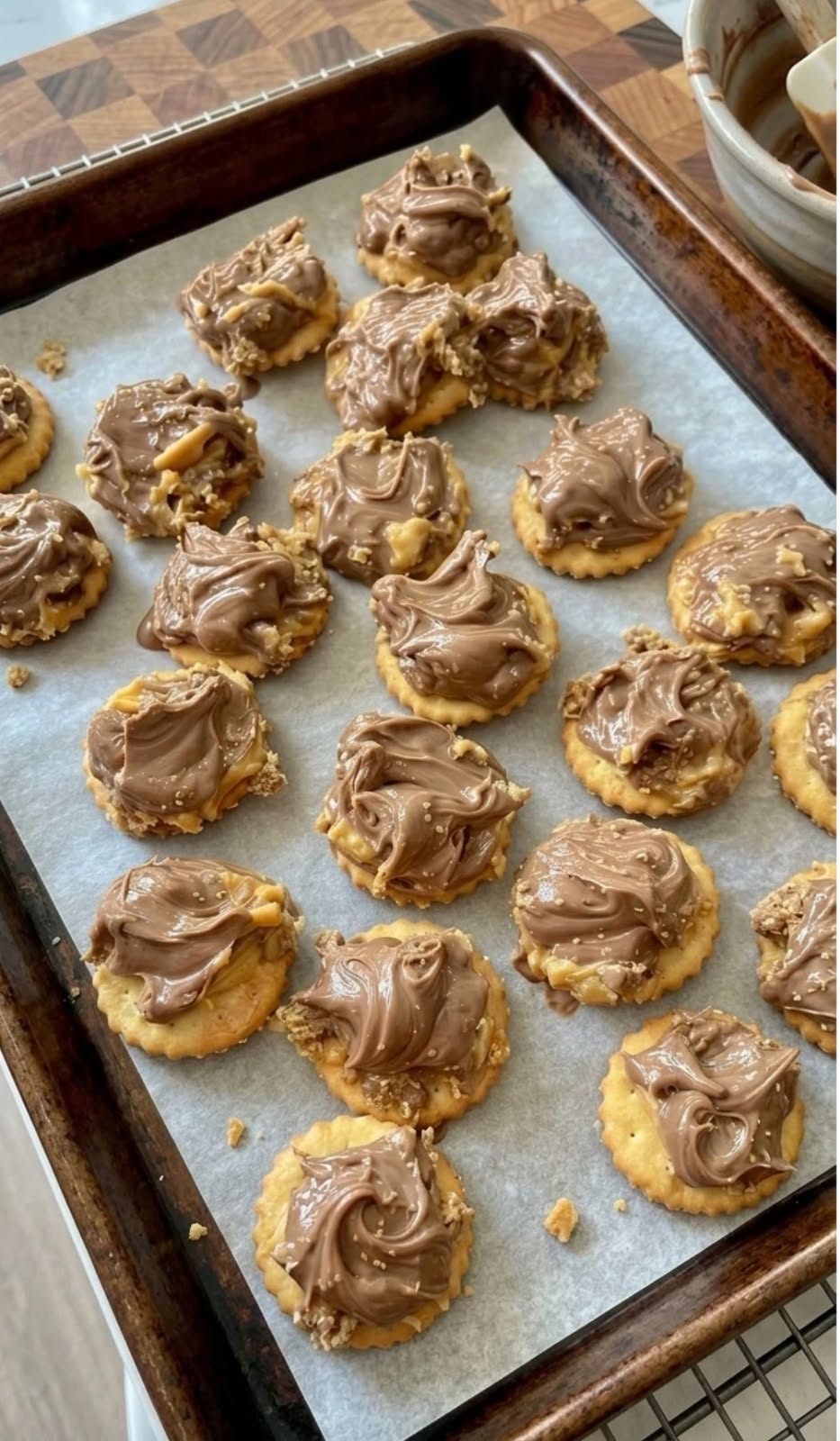 No-Bake Chocolate Peanut Butter Cracker Bites – all recipes fun